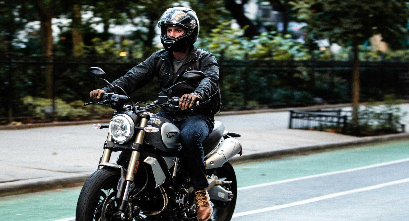 How To Know When It's Time To Replace Your Motorcycle Gear