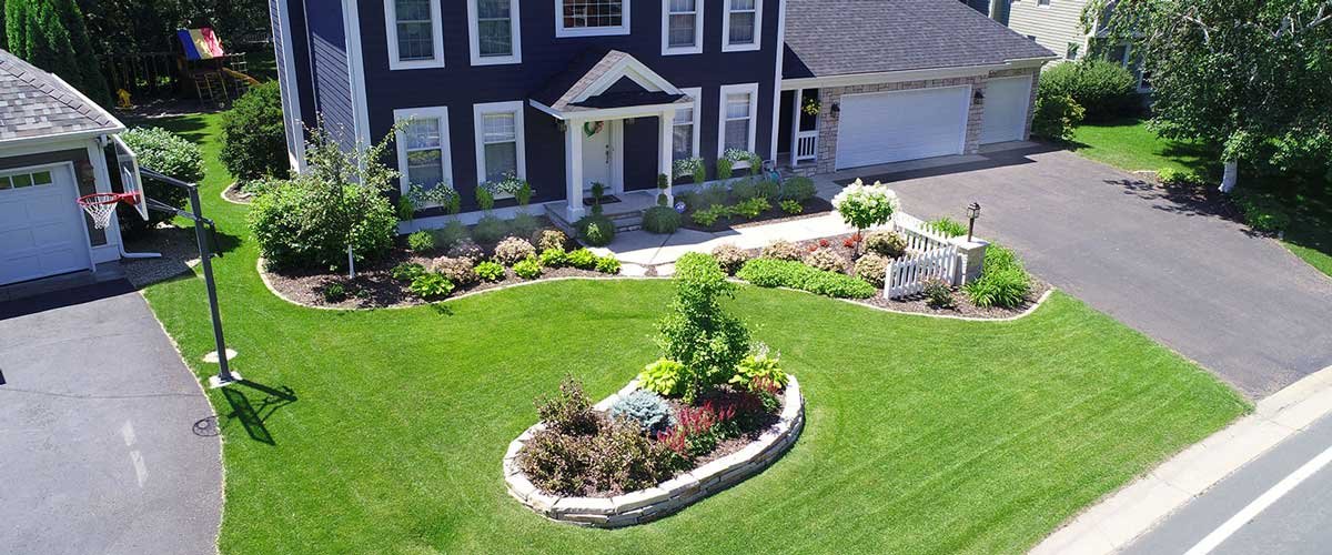 How Do I Choose the Best Landscaping Company in My Local Area?