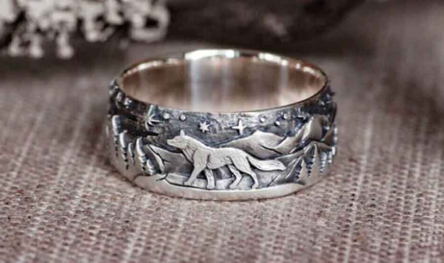 How Much Do You Know about Wolf Rings?